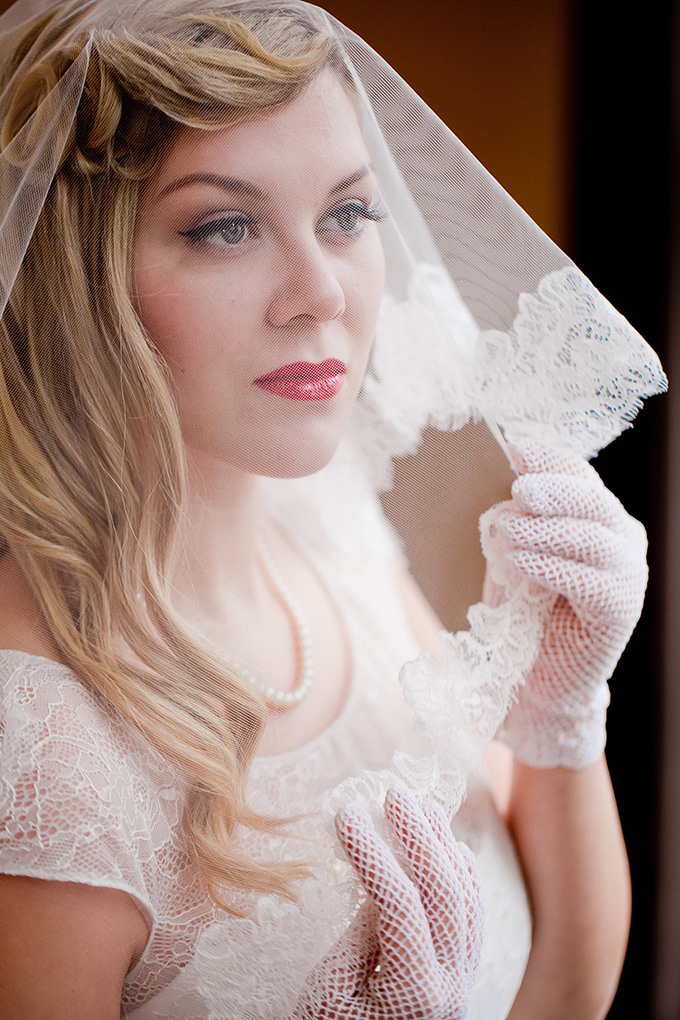 Vintage Green and Gold Wedding Inspiration | Glamour & Grace