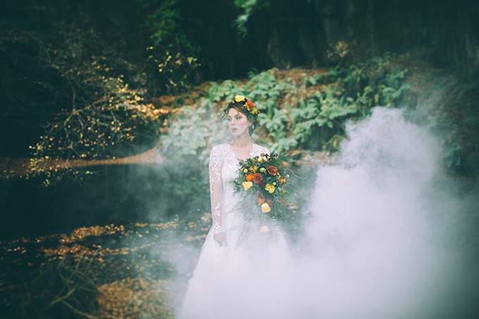 Dramatic Fall Bridal Portraits | Glamour & Grace