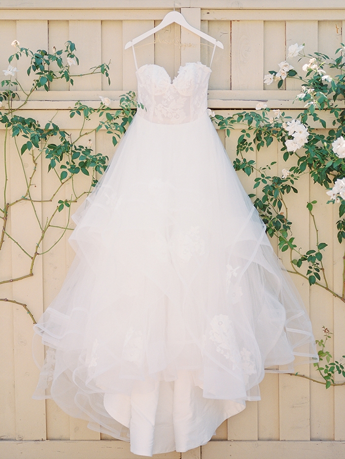 Romantic Blush and Gold Wedding | Glamour & Grace